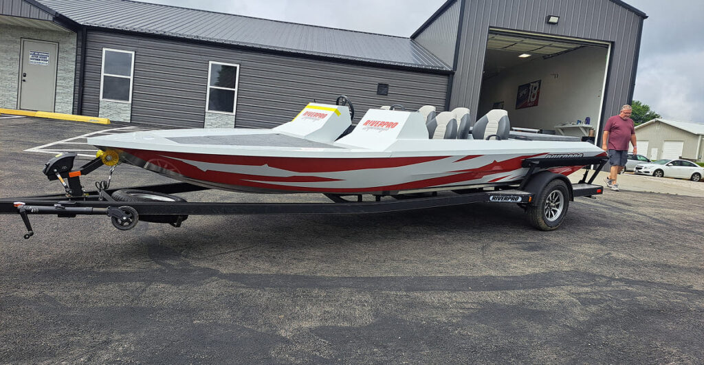 2060 SHOAL RUNNER® SCR – Miracle Marine Jets